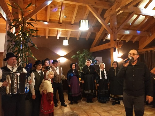 Repas Auberges De Venthon 12 03 2023 (2).jpg